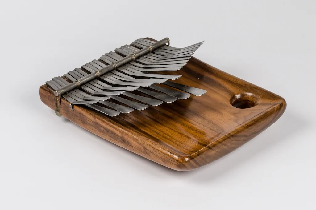 Thumb Pianos — Adaptatrap