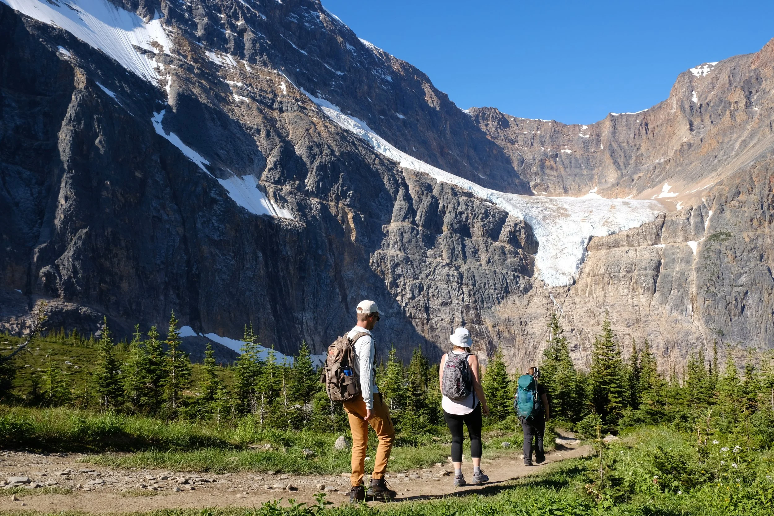 Jasper Hikes & Tours Inc.