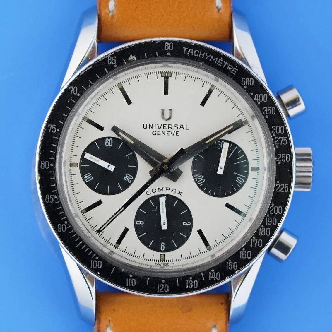 Universal Geneve Nina Rindt — Wind Vintage