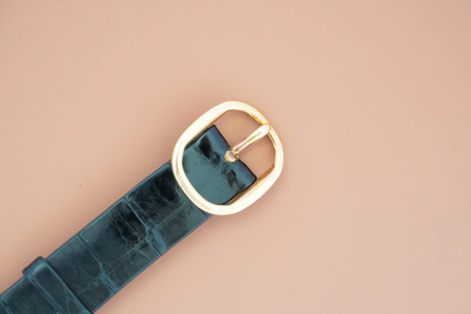 Patek Philippe Golden Ellipse 3858 — Wind Vintage
