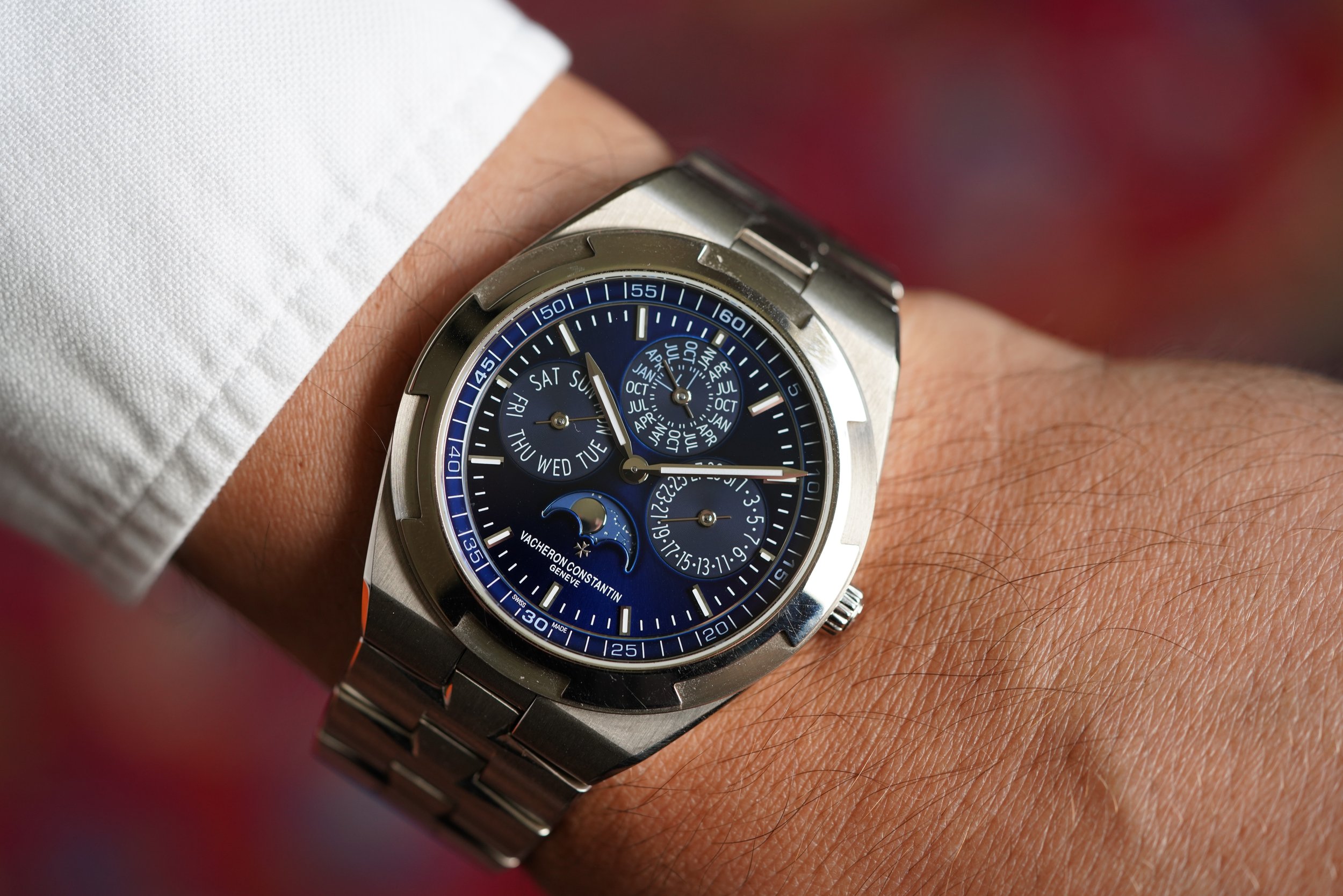 Vacheron Constantin Overseas 4300V/120G-B945 Full Set — Wind Vintage