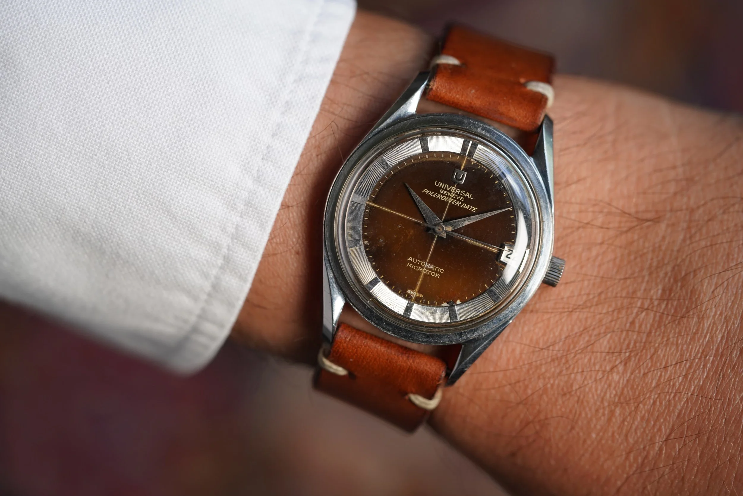 Universal Genève Polerouter Date Reference 204610 Unpolished — Wind Vintage