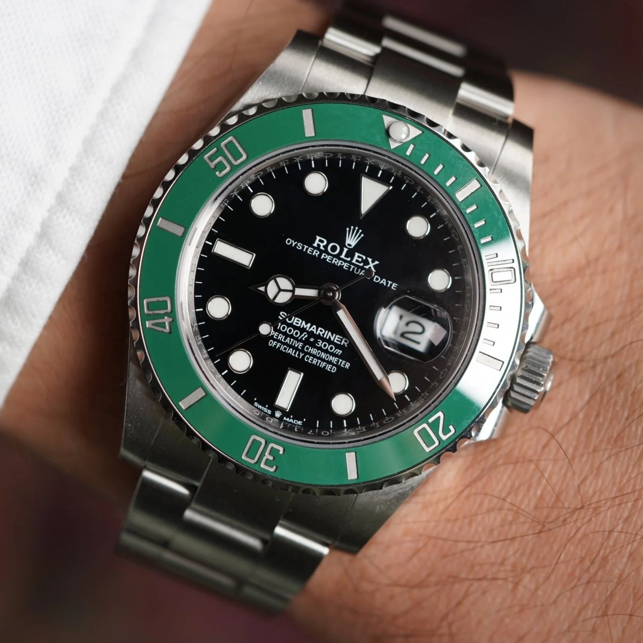 Rolex Submariner Starbucks 126610LV Unpolished — Wind Vintage