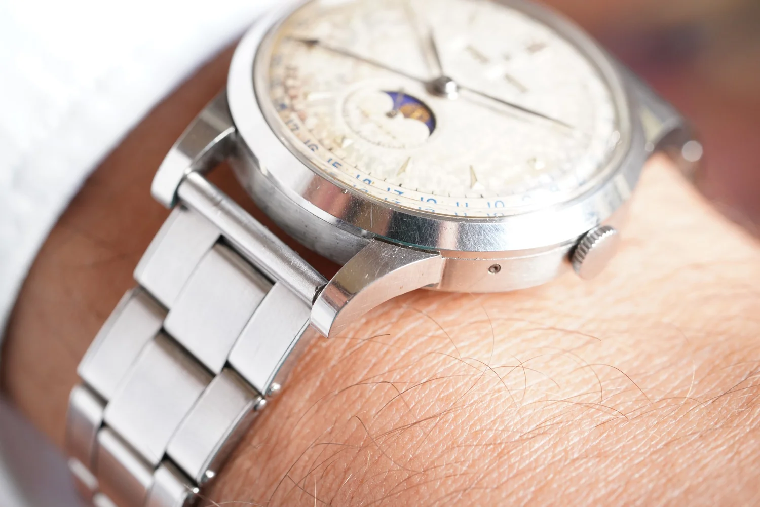 Rolex "Padellone" Reference 8171 in Steel "Unpolished" — Wind Vintage