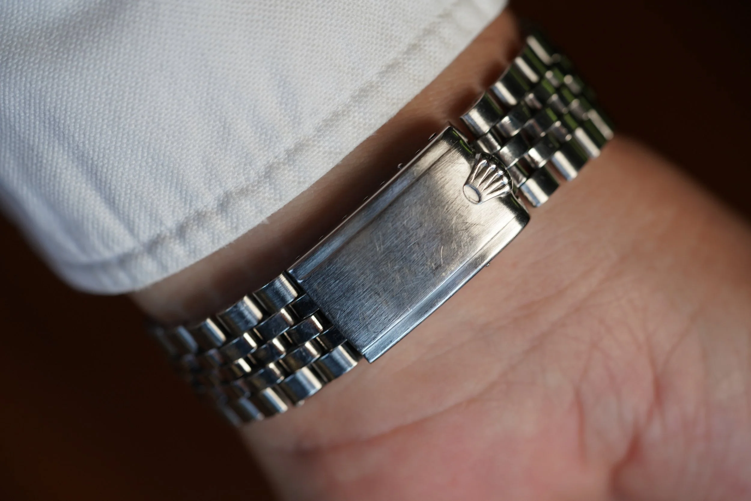 Rolex Mk 1 Frog Foot Dial Explorer I Reference 1016 on Jubilee — Wind ...