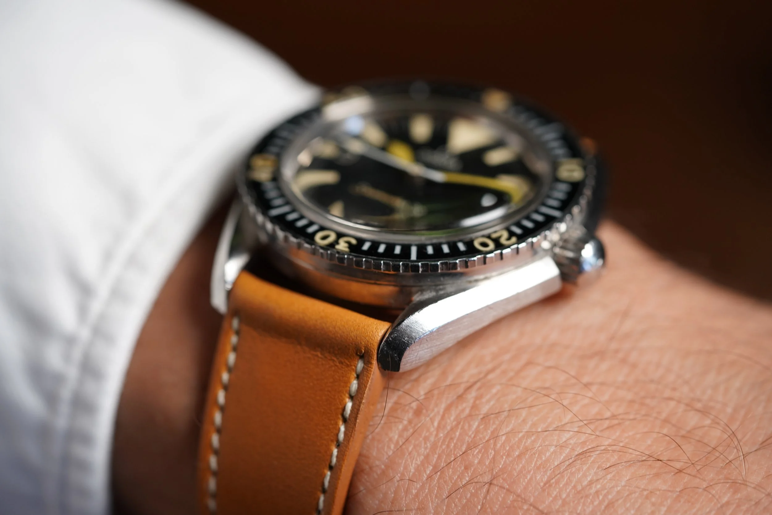 OMEGA Seamaster 300 Reference 166.024 Unpolished — Wind Vintage