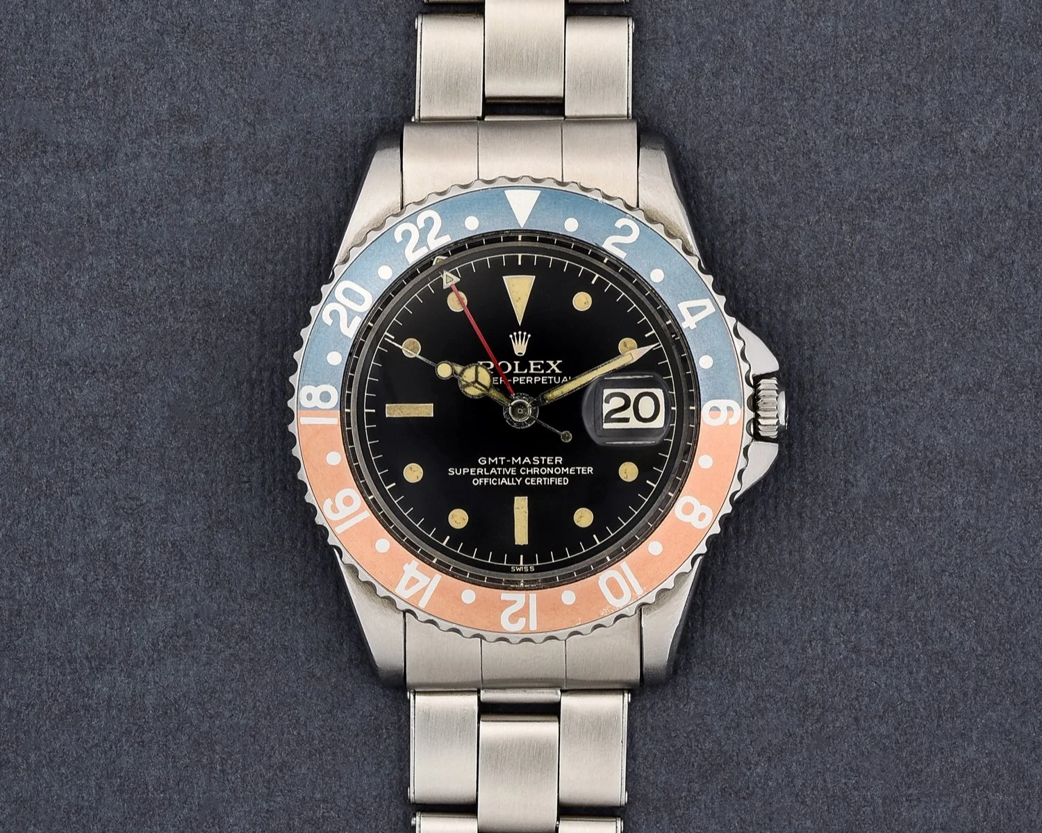 What is a "Chapter Ring" Dial? — Wind Vintage