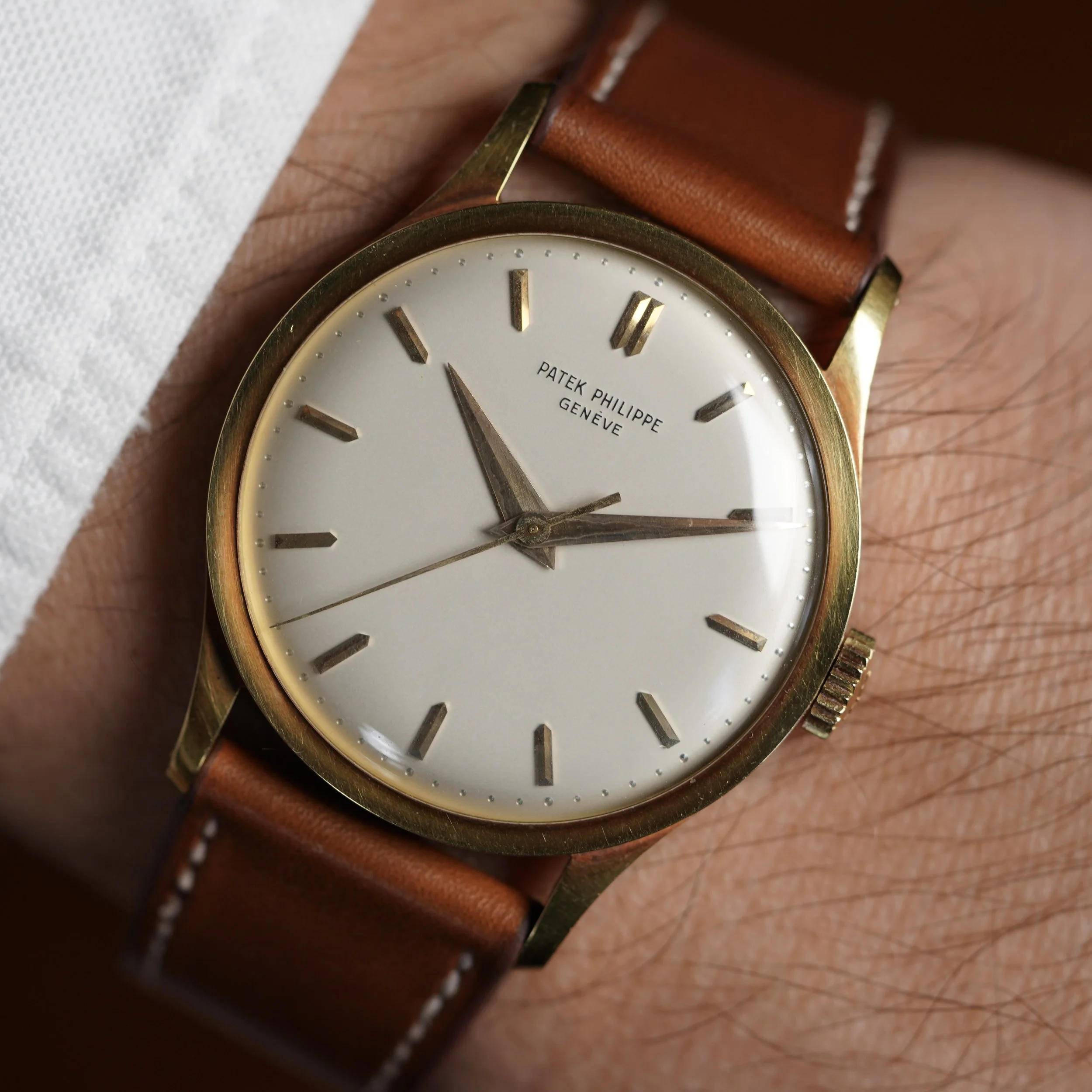 Patek Philippe Reference 570 in Yellow Gold Unpolished w/ Extract ...