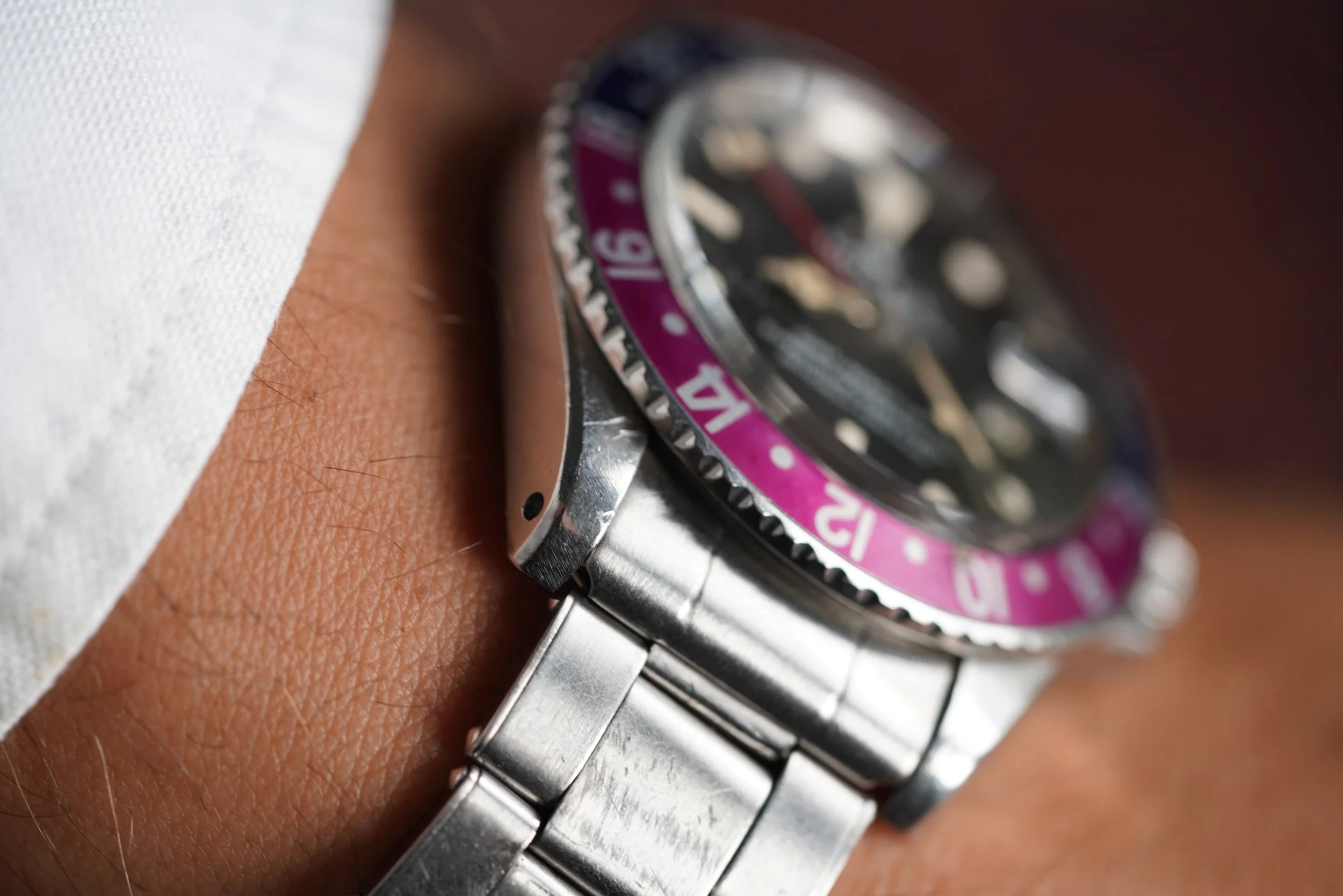 Rolex Fuchsia GMT-Master Reference 1675 Unpolished — Wind Vintage