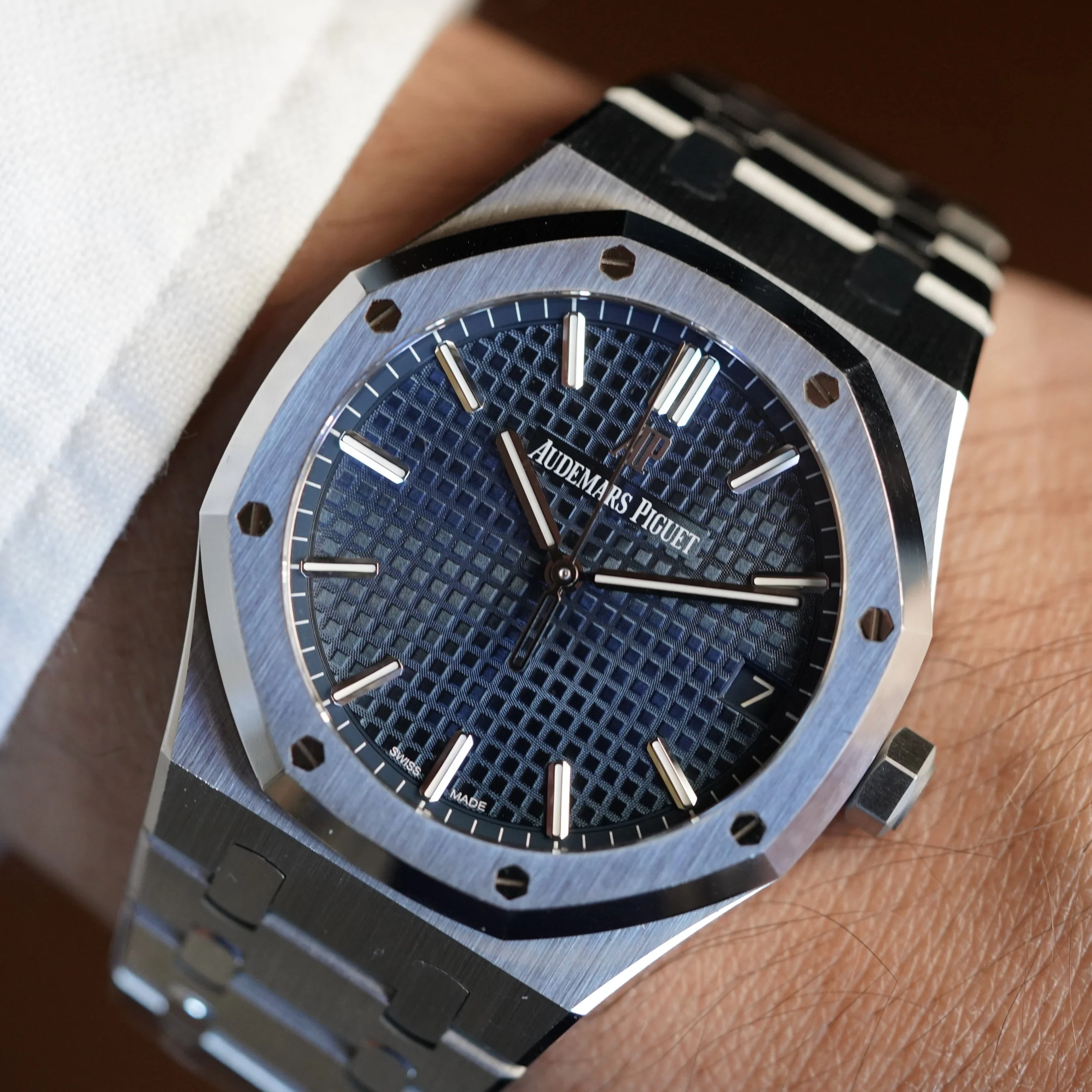 Audemars Piguet Blue Dial Royal Oak Reference 15500ST.OO.1220ST.01 Full ...