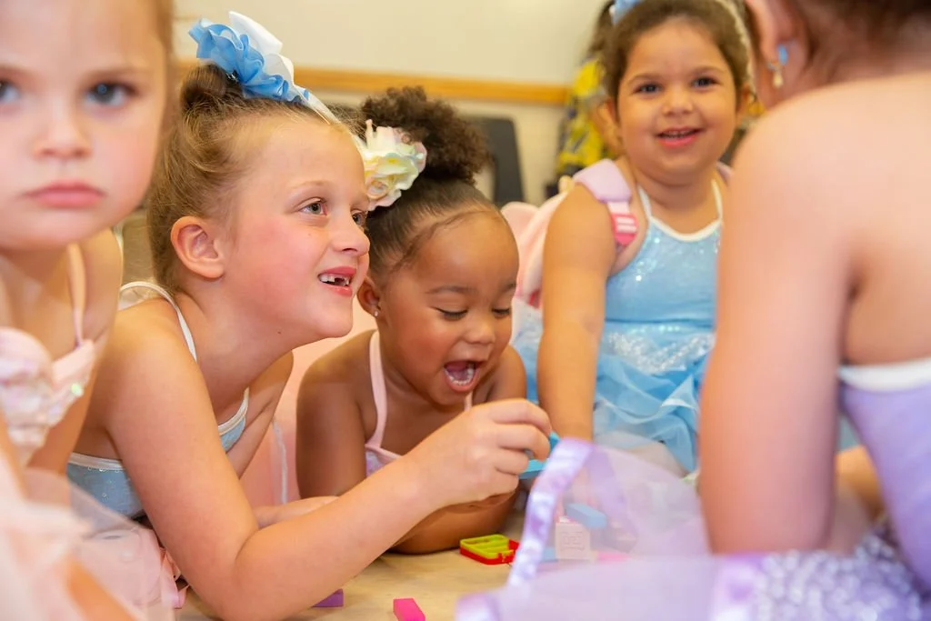 Little Kids Grind Dancing