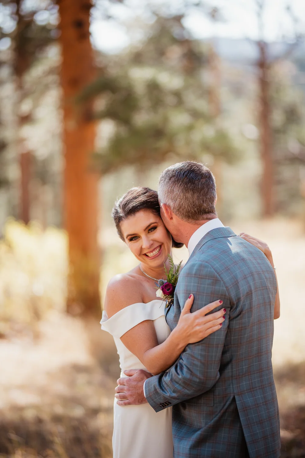 Estes Park Wedding | Della Terra Mountain Chateau | Emily & Nathan ...