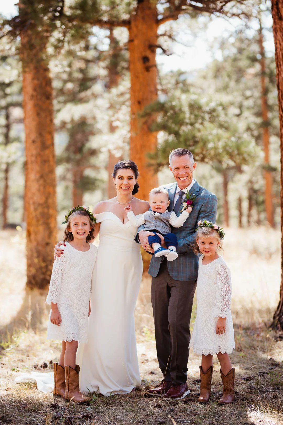 Estes Park Wedding | Della Terra Mountain Chateau | Emily & Nathan ...
