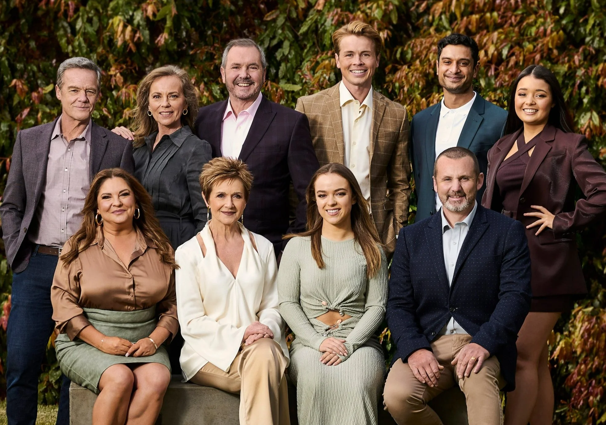 Neighbours bosses confirm list of actors from the show’s Amazon era who ...