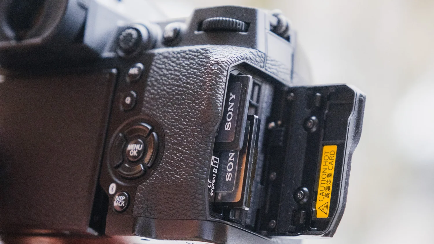 Fujifilm XT5 vs XH2 - Which Is Best For You? — Roman Fox