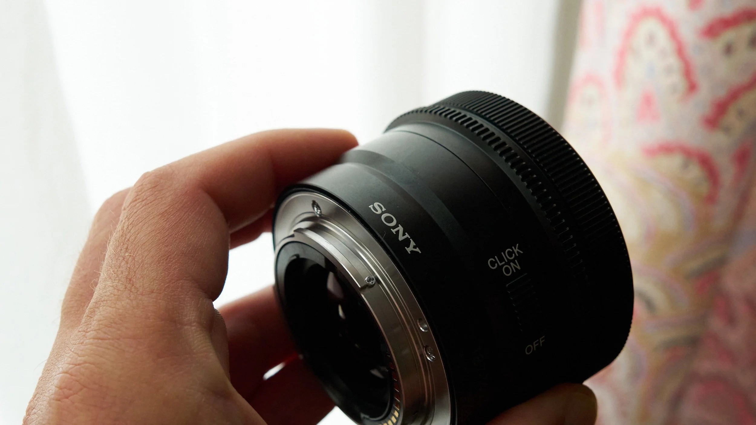Sony 40mm f2.5 G First Impressions — Roman Fox