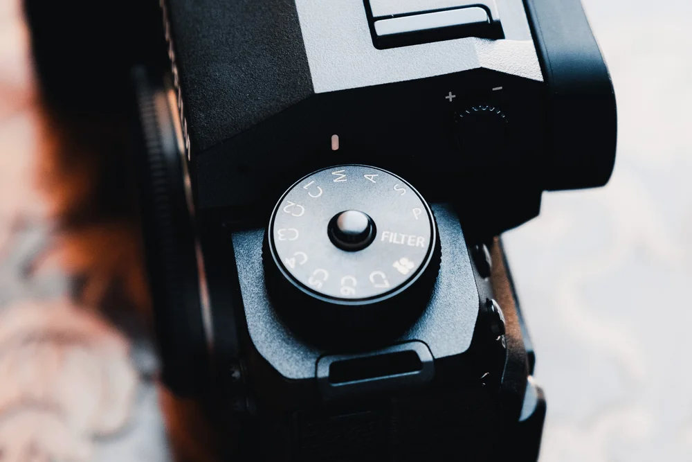 Fujifilm XH2 vs XH2s… Which Should You Get? — Roman Fox