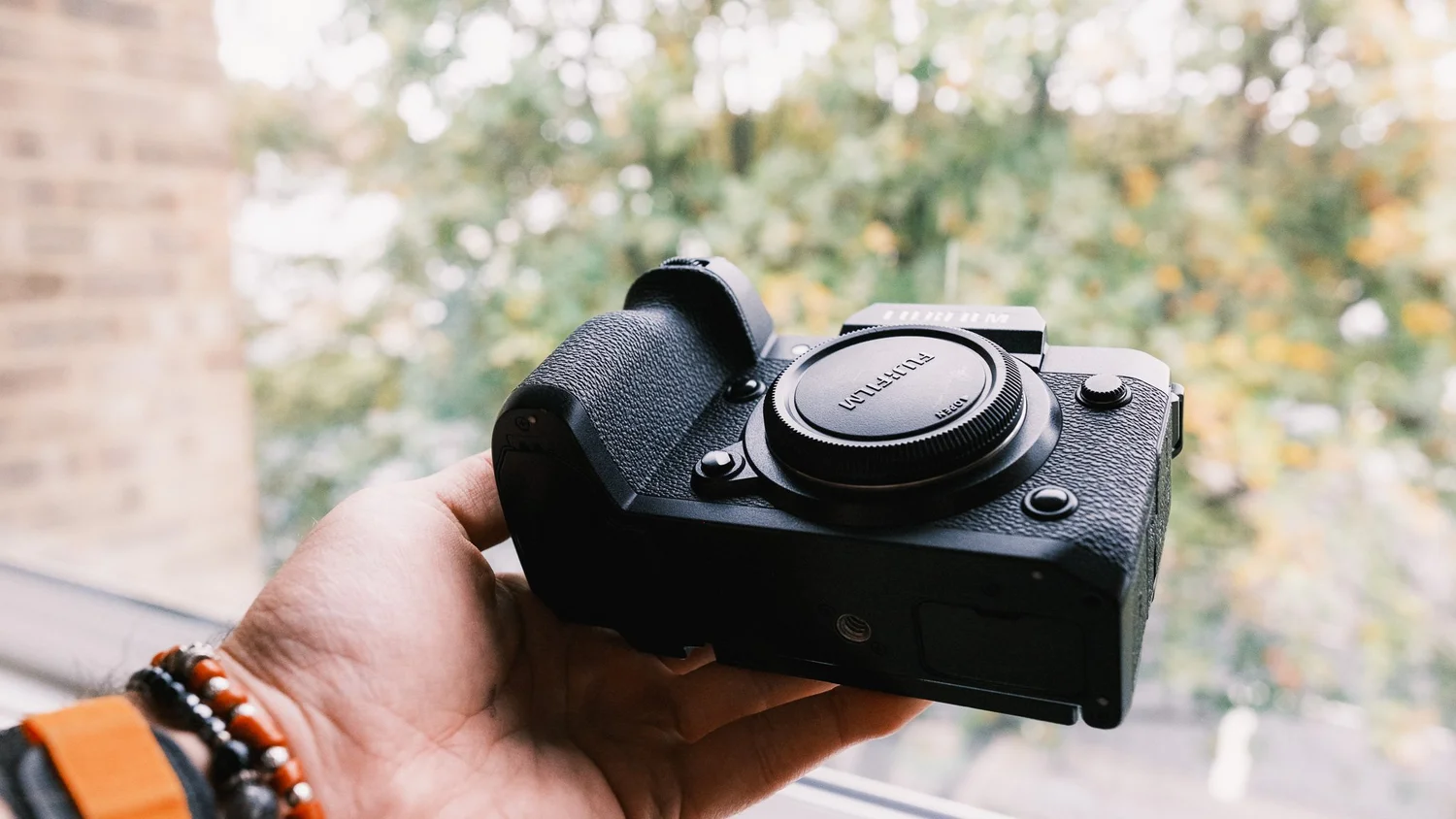 Fujifilm XH2 - 1 Year Update (Long Term Review) — Roman Fox