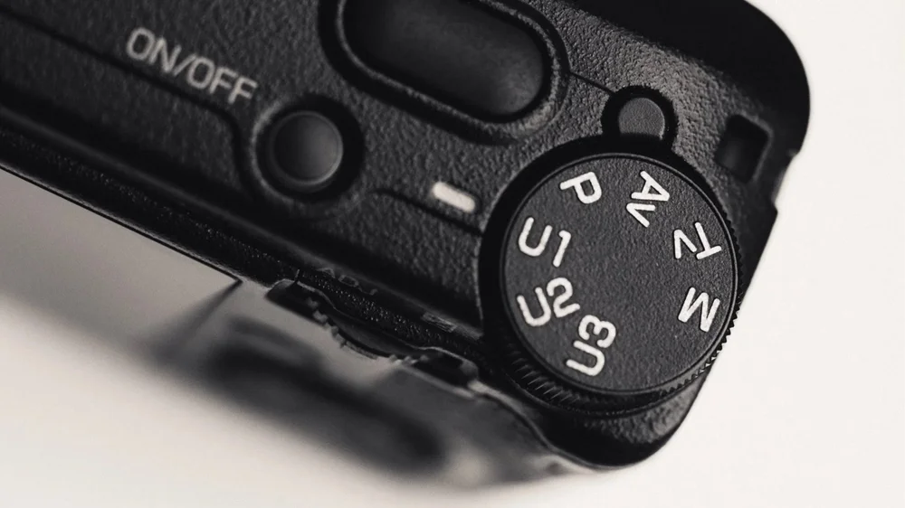 Ricoh GRIII / GRIIIX Photography Settings & Set Up Guide — Roman Fox