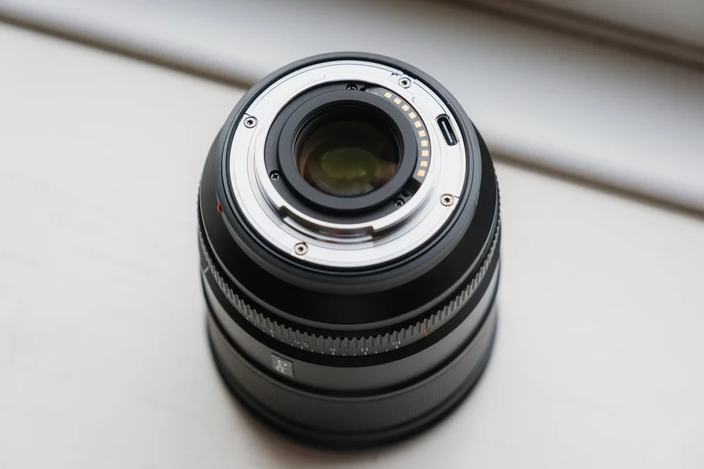 Viltrox 27mm f1.2 Pro Review — Roman Fox