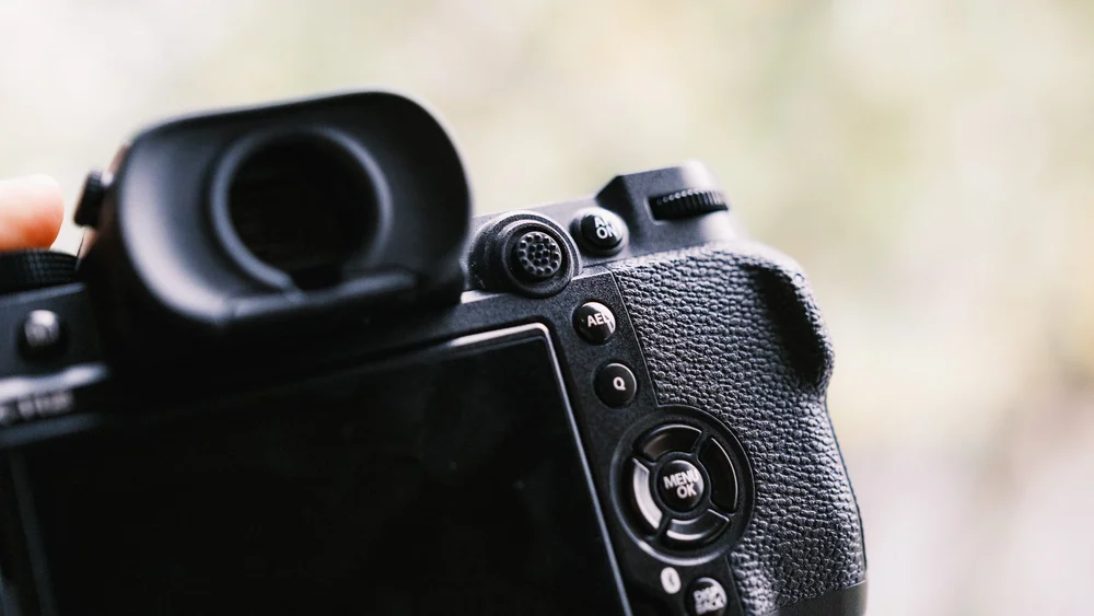 Fujifilm XH2 - 1 Year Update (Long Term Review) — Roman Fox