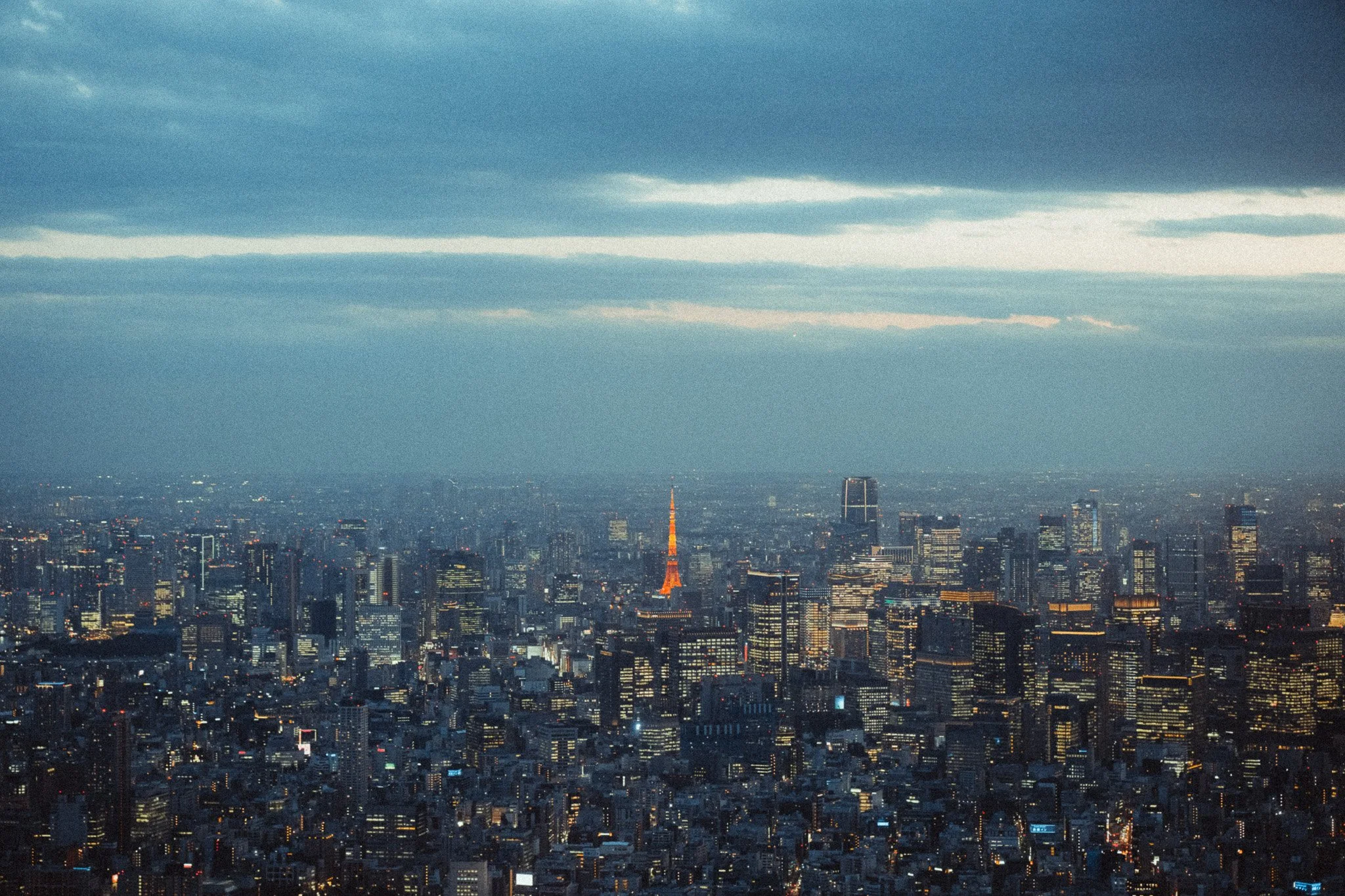 How To Photograph Tokyo — Roman Fox