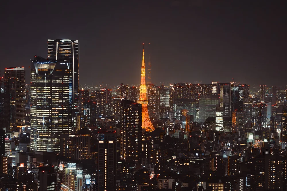 The Best Tokyo Rooftop Viewpoints — Roman Fox