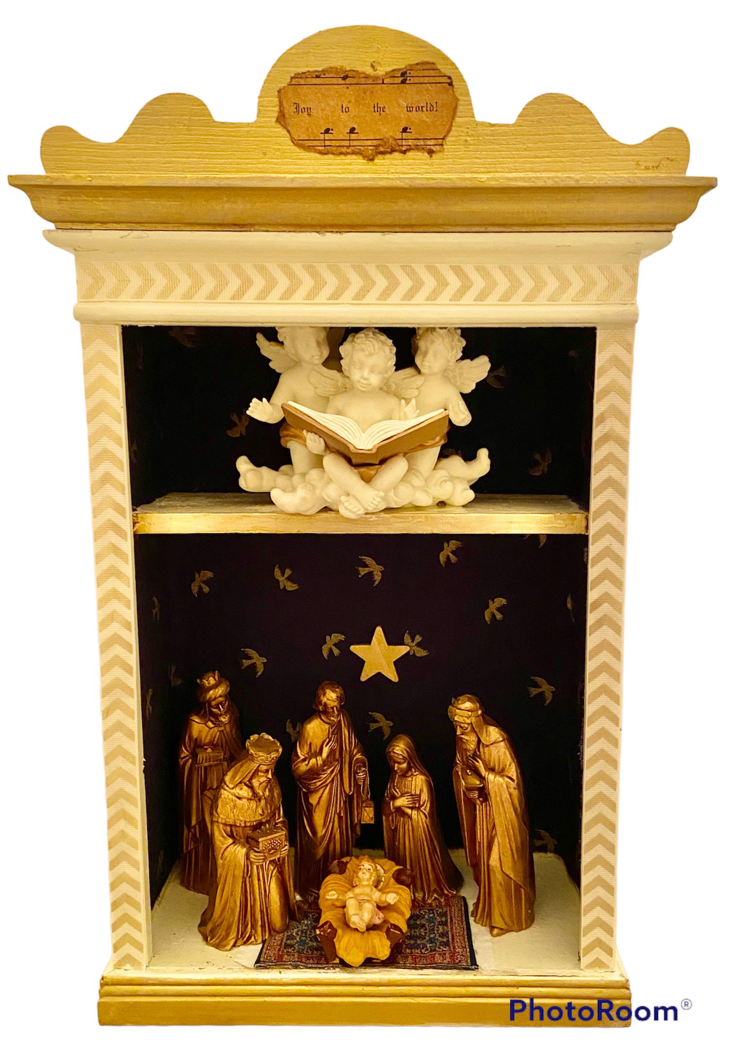 Golden Figures Nativity — Pamela Jones Art Studio