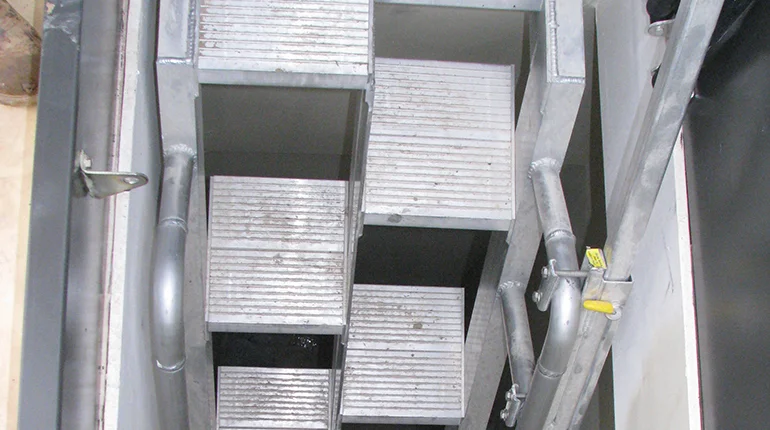 Precision Ladders | Custom Ladders in Phoenix