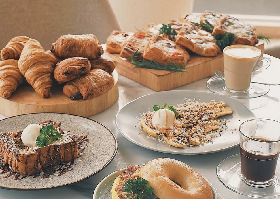 20 TRENDY AND CHARMING CAFÉS IN JAKARTA, INDONESIA — dewildesalhab武士