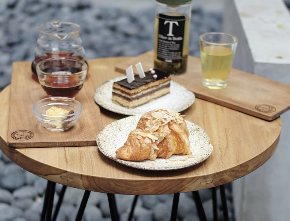 20 TRENDY AND CHARMING CAFÉS IN JAKARTA, INDONESIA — dewildesalhab武士