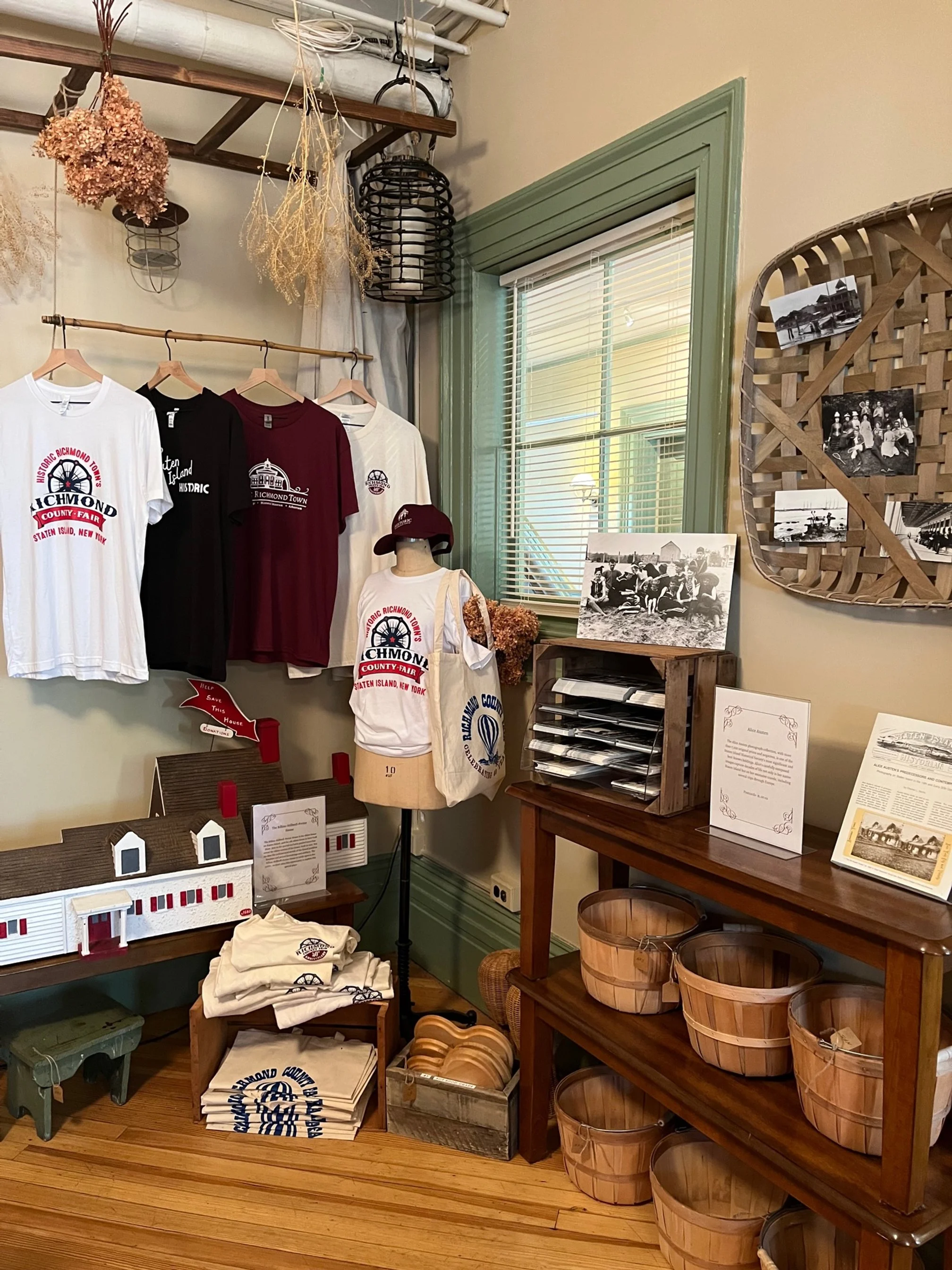 Village Store — Historic Richmond Town