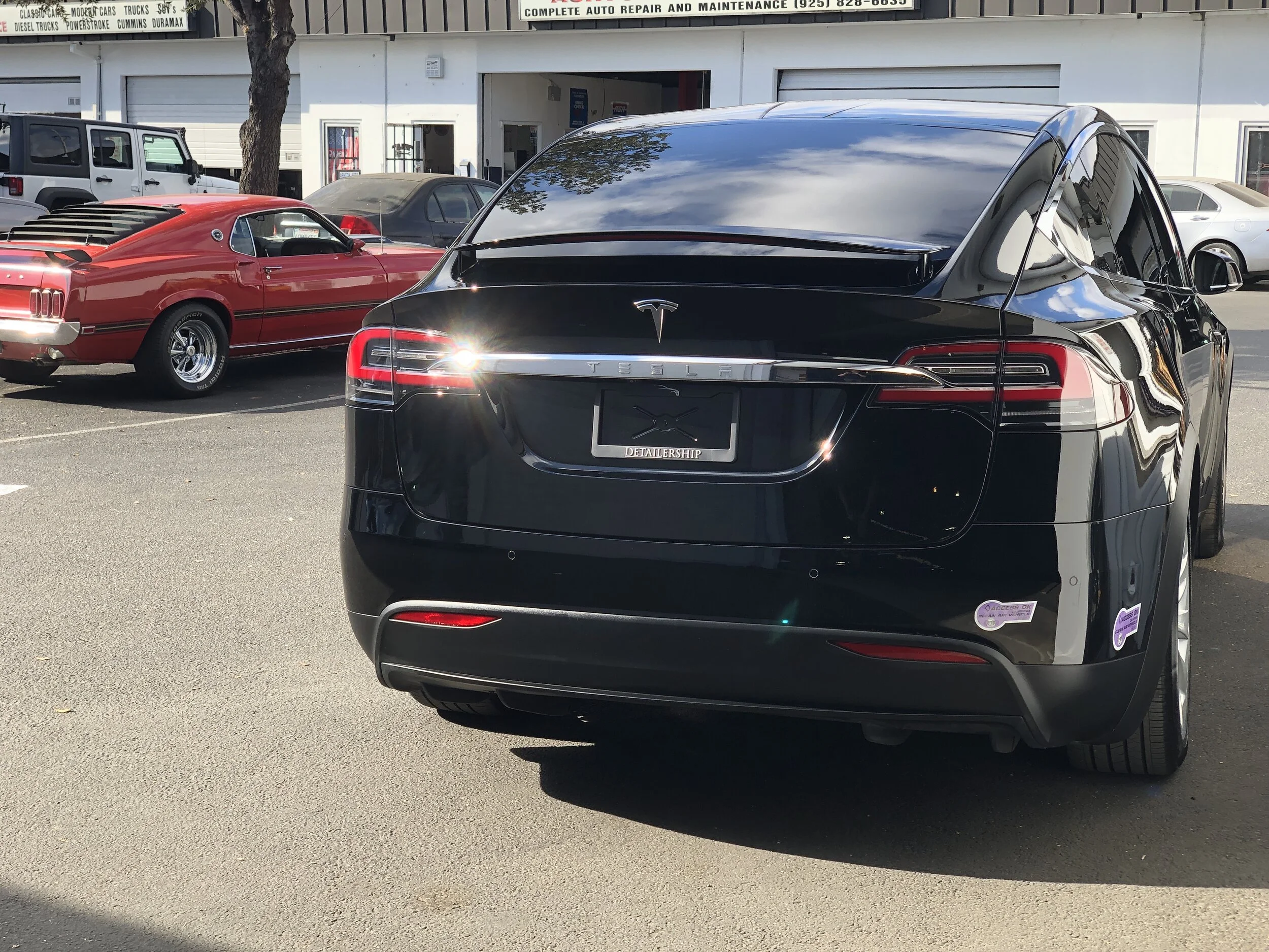 2019 Tesla Model X (Solid Black) — DETAILERSHIP™
