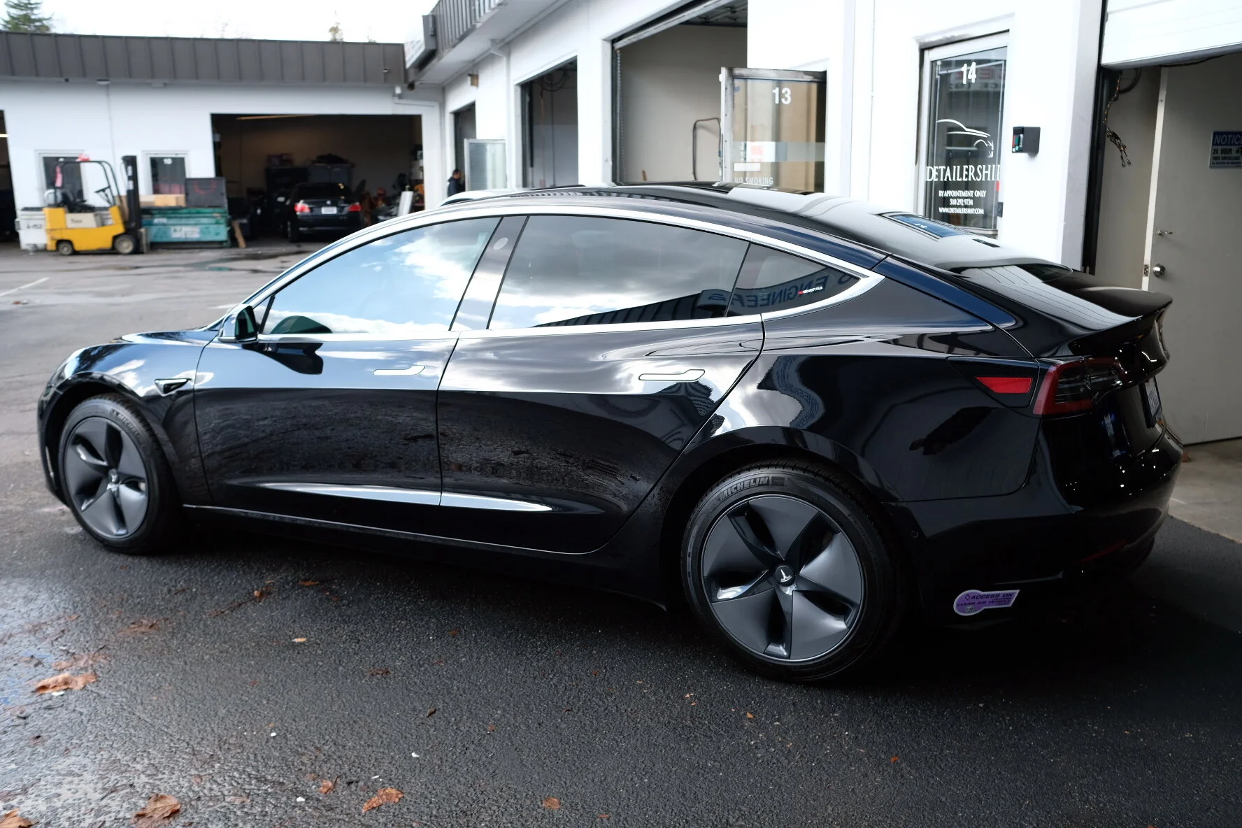 2019 Tesla Model 3 (Black Metallic) — DETAILERSHIP™