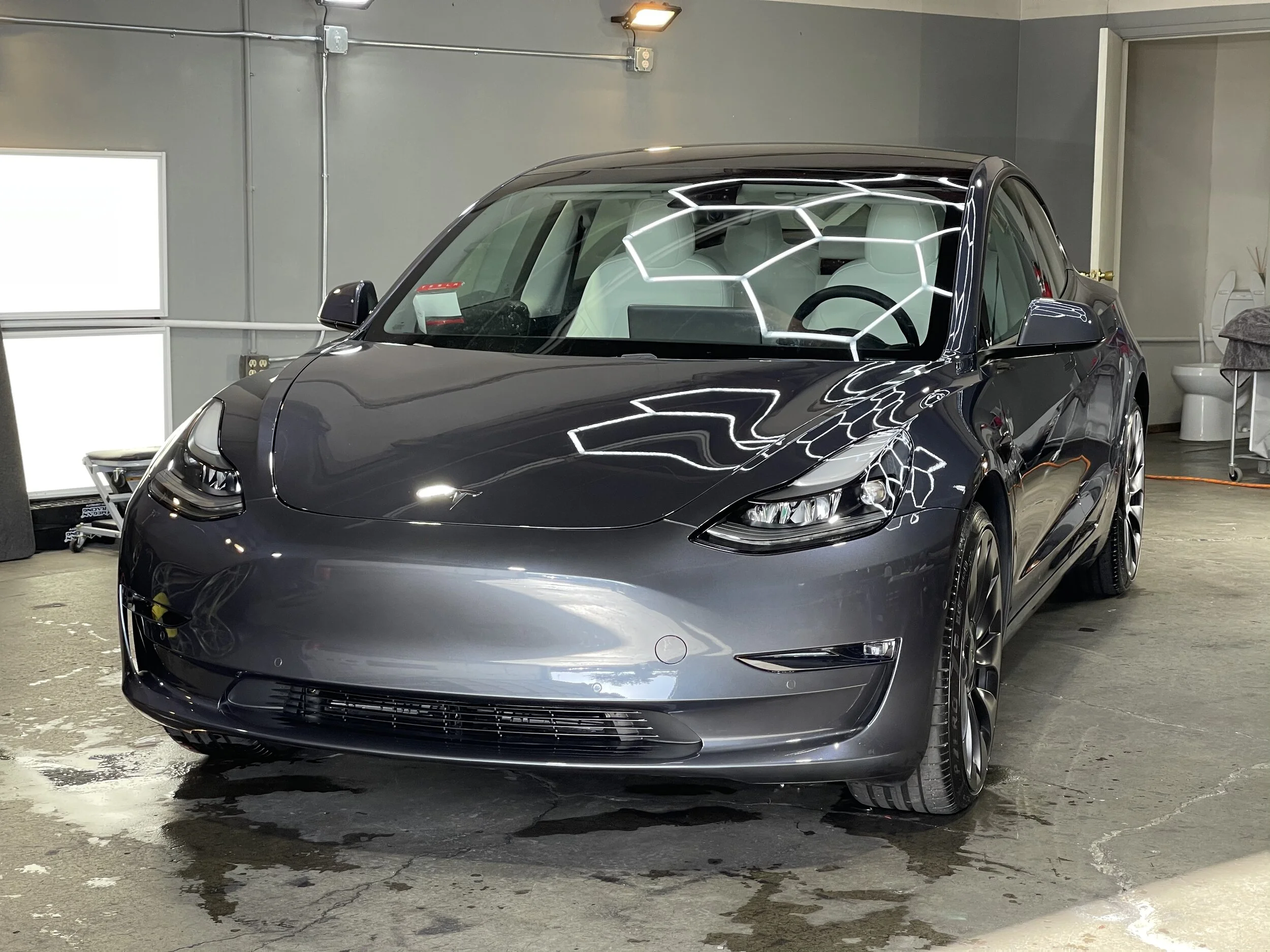 2021 Tesla Model 3 Grey Metallic DETAILERSHIP 2021 Tesla Model 3 Grey Metallic DETAILERSHIP