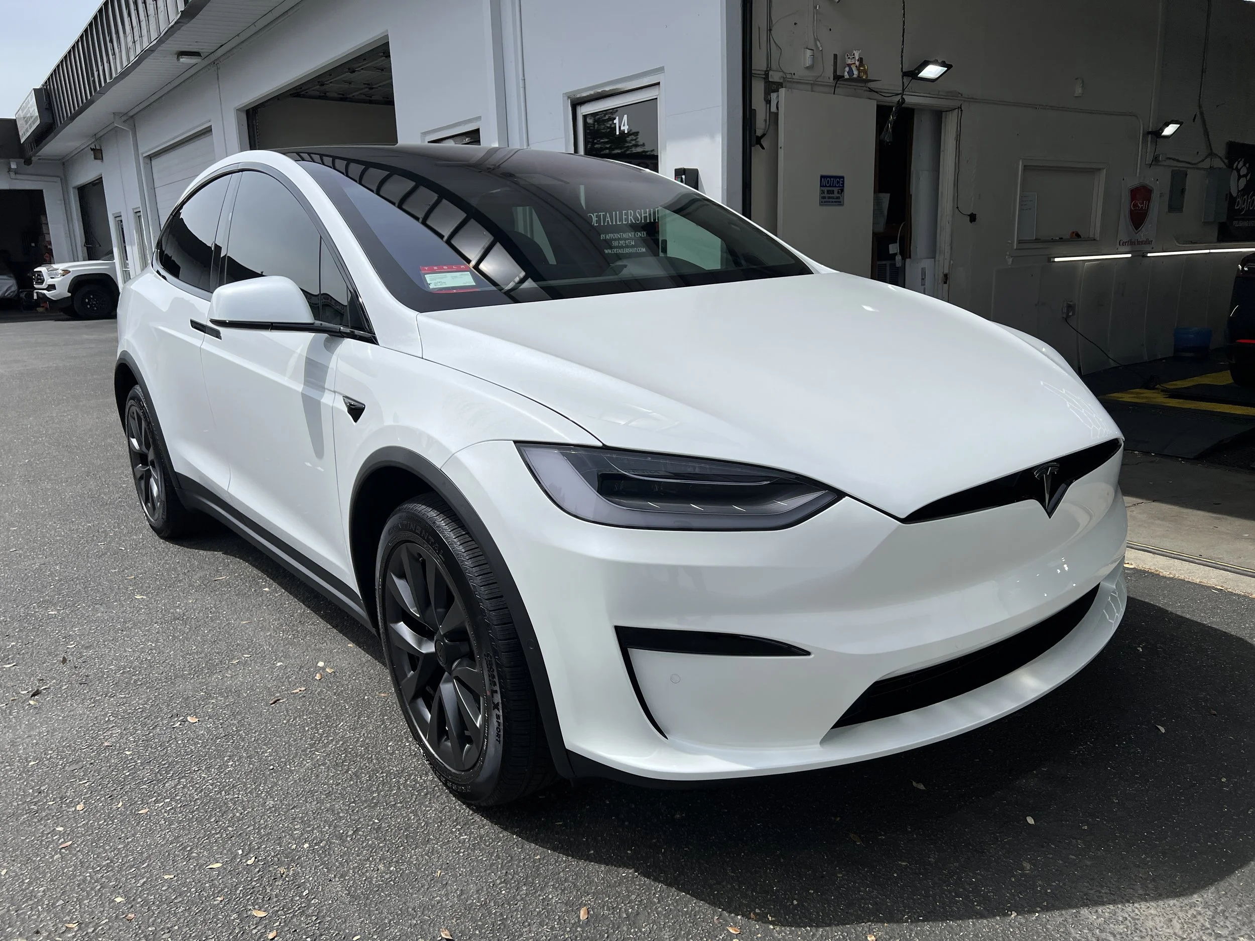 2022 Tesla Model X (Multicoat White) — DETAILERSHIP™