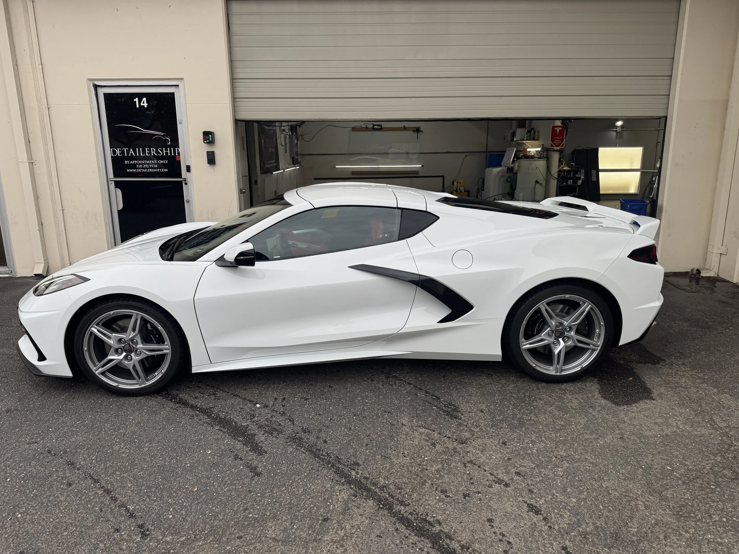 2022 Chevrolet Corvette Stingray (Artic White) — DETAILERSHIP™