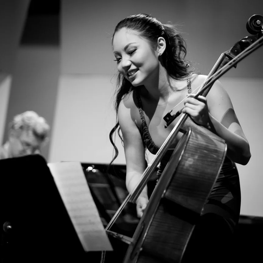 TINA GUO — JEFFREY ROVNER PHOTOGRAPHY
