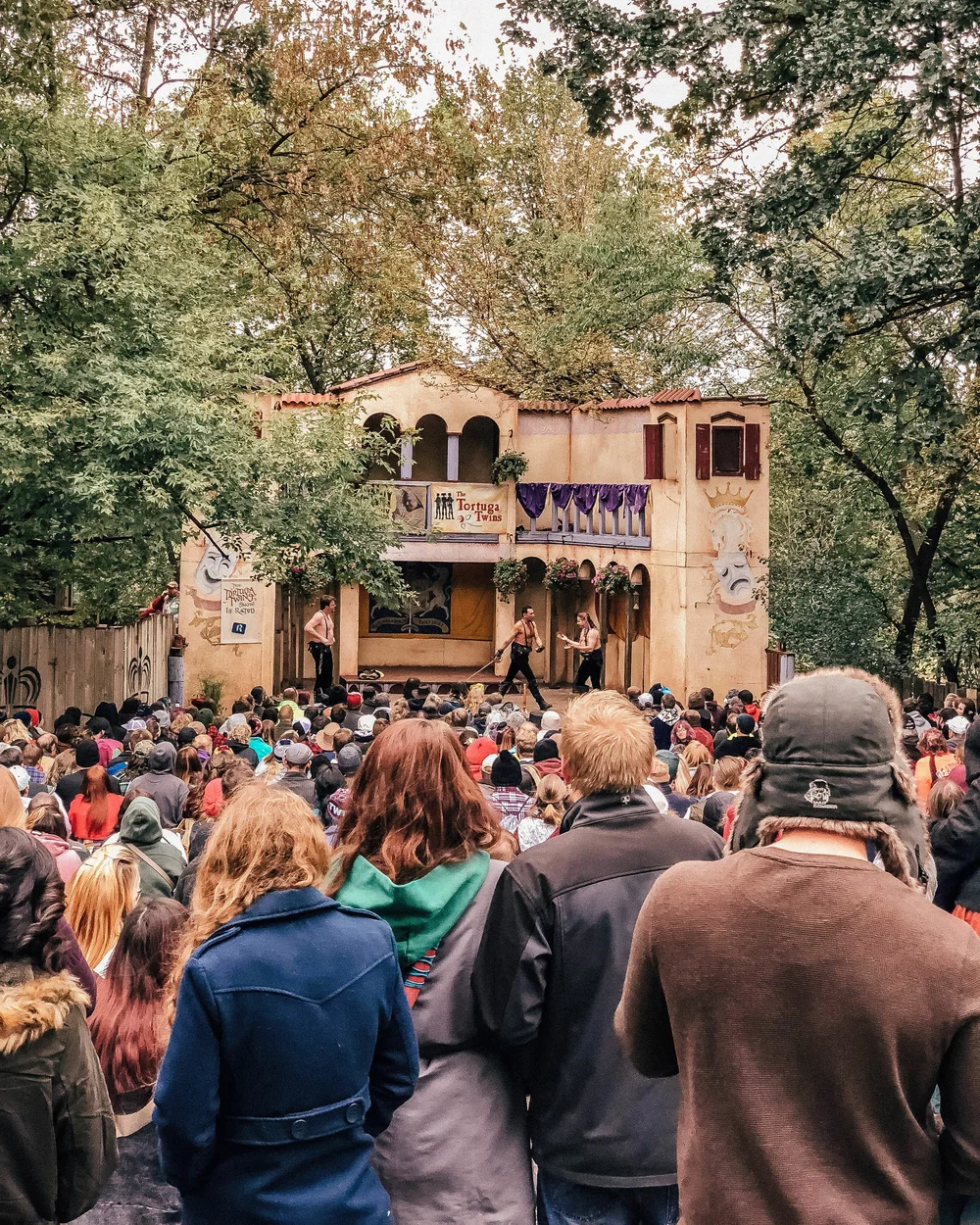 We Went Back in Time at the Minnesota Ren Fest — GalavantGal