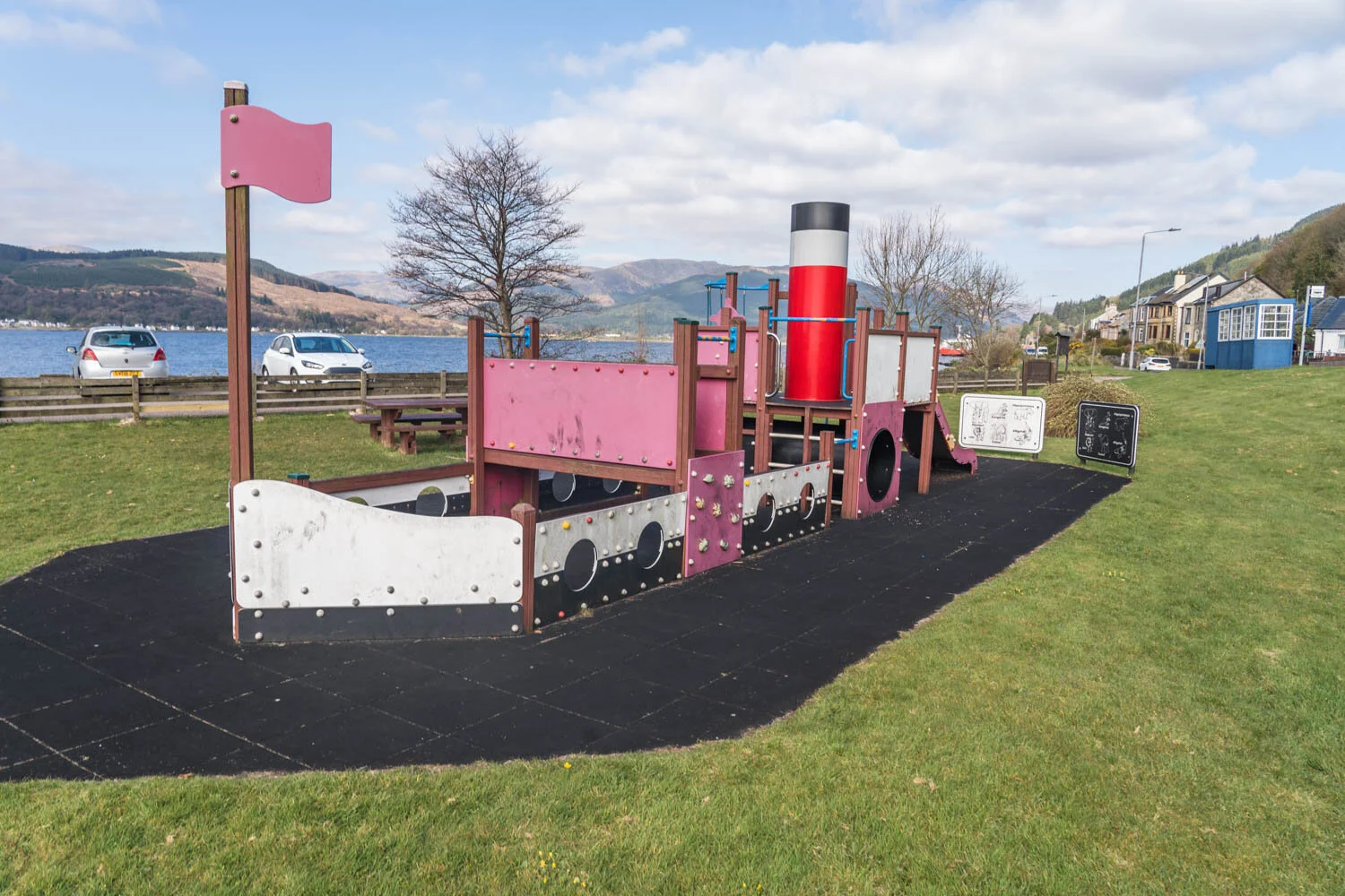 Visit Kilmun, Cowal Peninsula, Argyll Forest — See Loch Lomond :: What ...