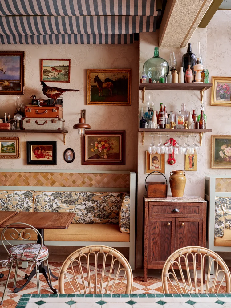 The Sicilian Gallery — FIVE FOOT ONE DESIGN