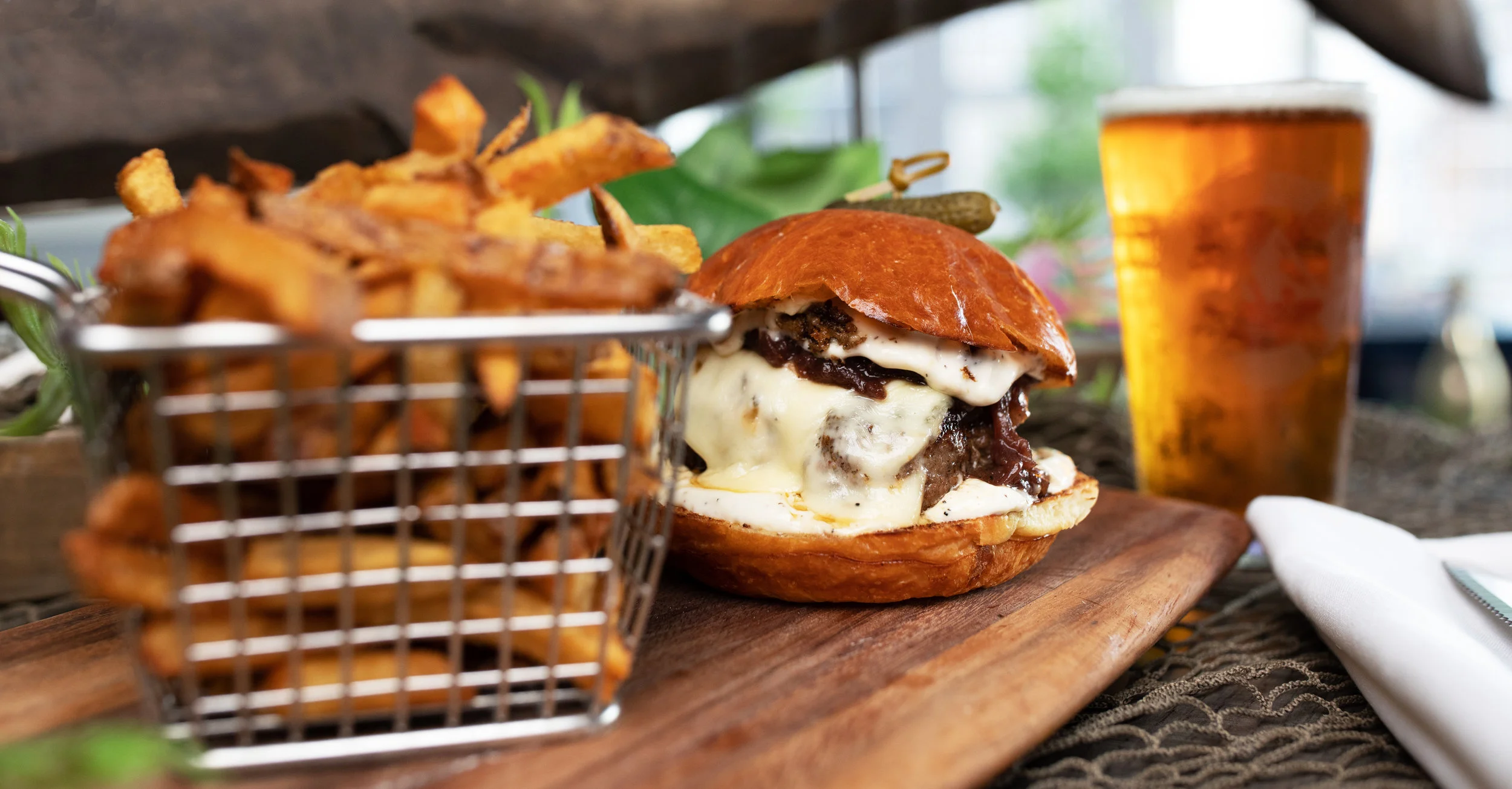 Eat — Sign of the Whale Connecticut