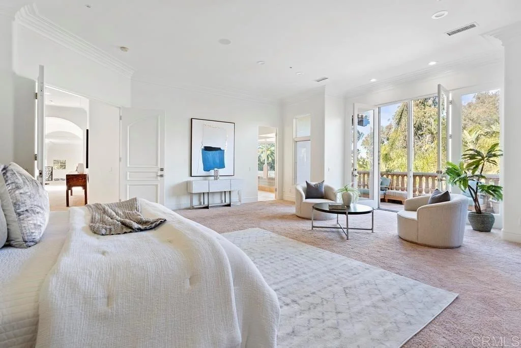 Everything Creative Designs | Luxury Home Staging & Interior Design