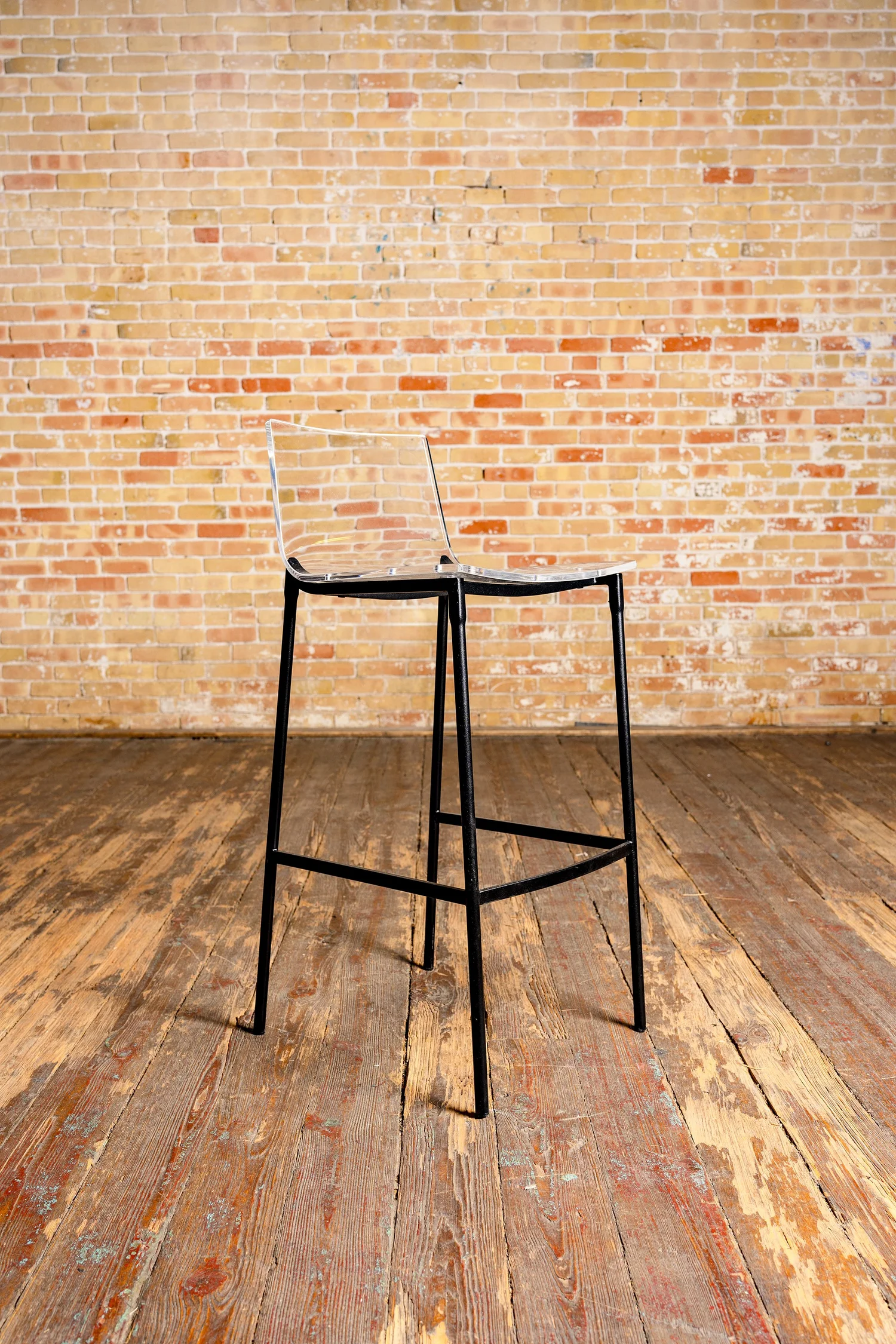 Luxe Tables, Sofas, and Chairs — Austin Chair and Table Rental