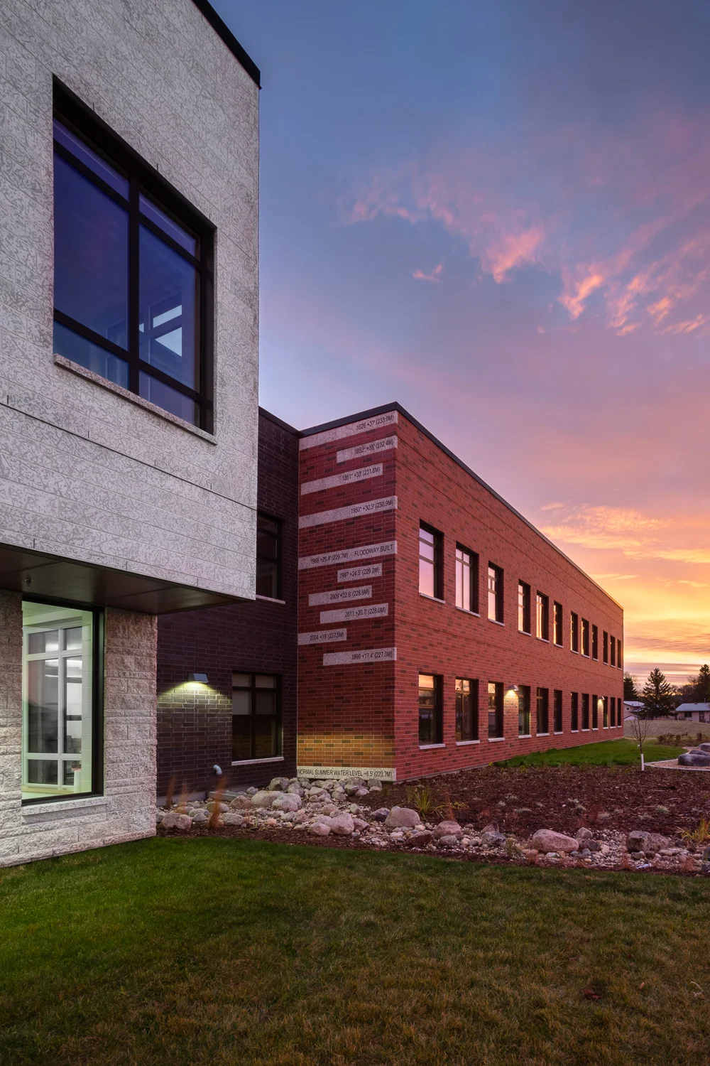 École Rivière-Rouge is LEED Gold certified! | prairie architects inc.