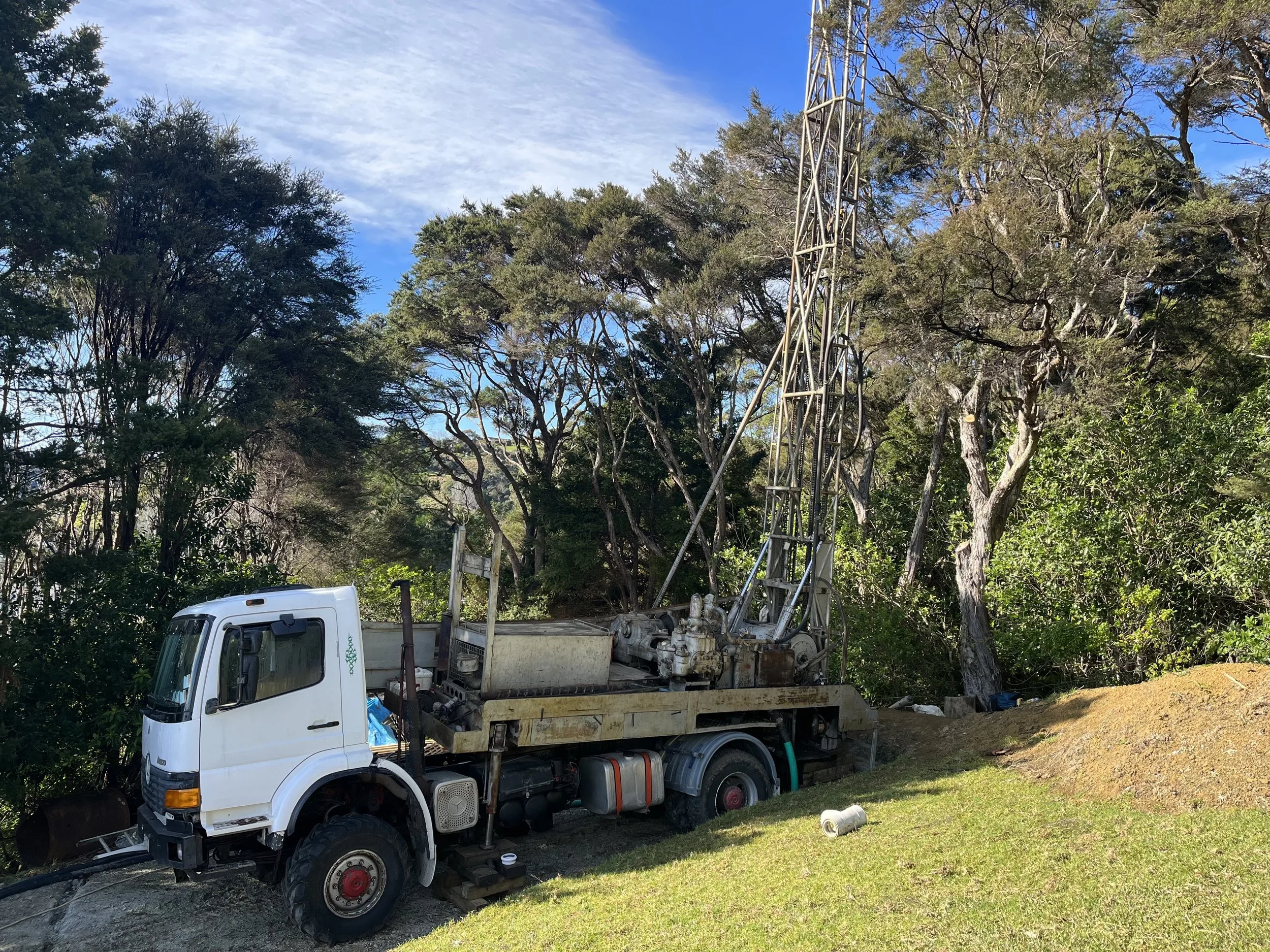 Aqua Drill - Professional drilling services