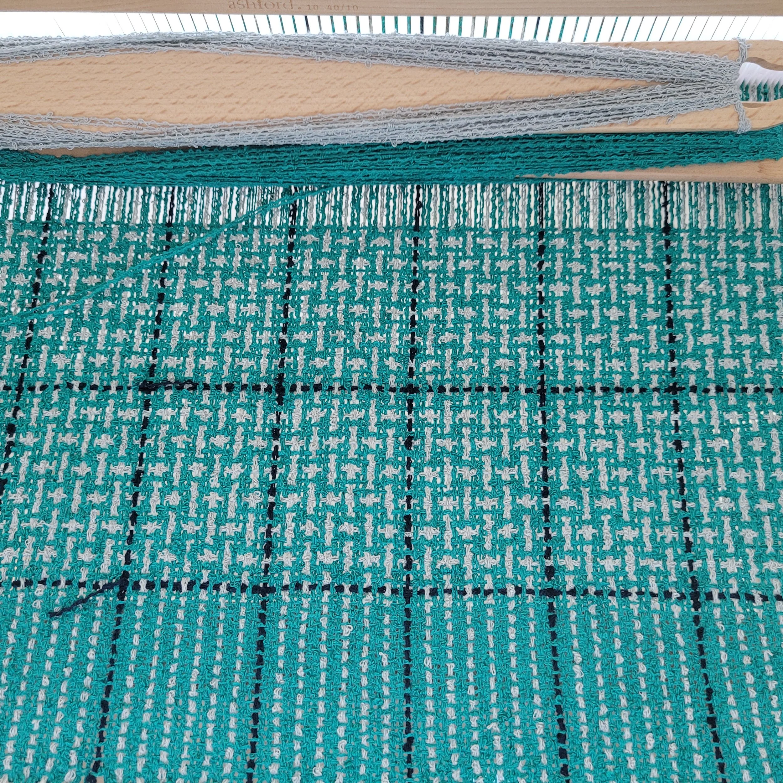 The Rogue Weaver: Expert Weaving Techniques, Looms & Handwoven Art