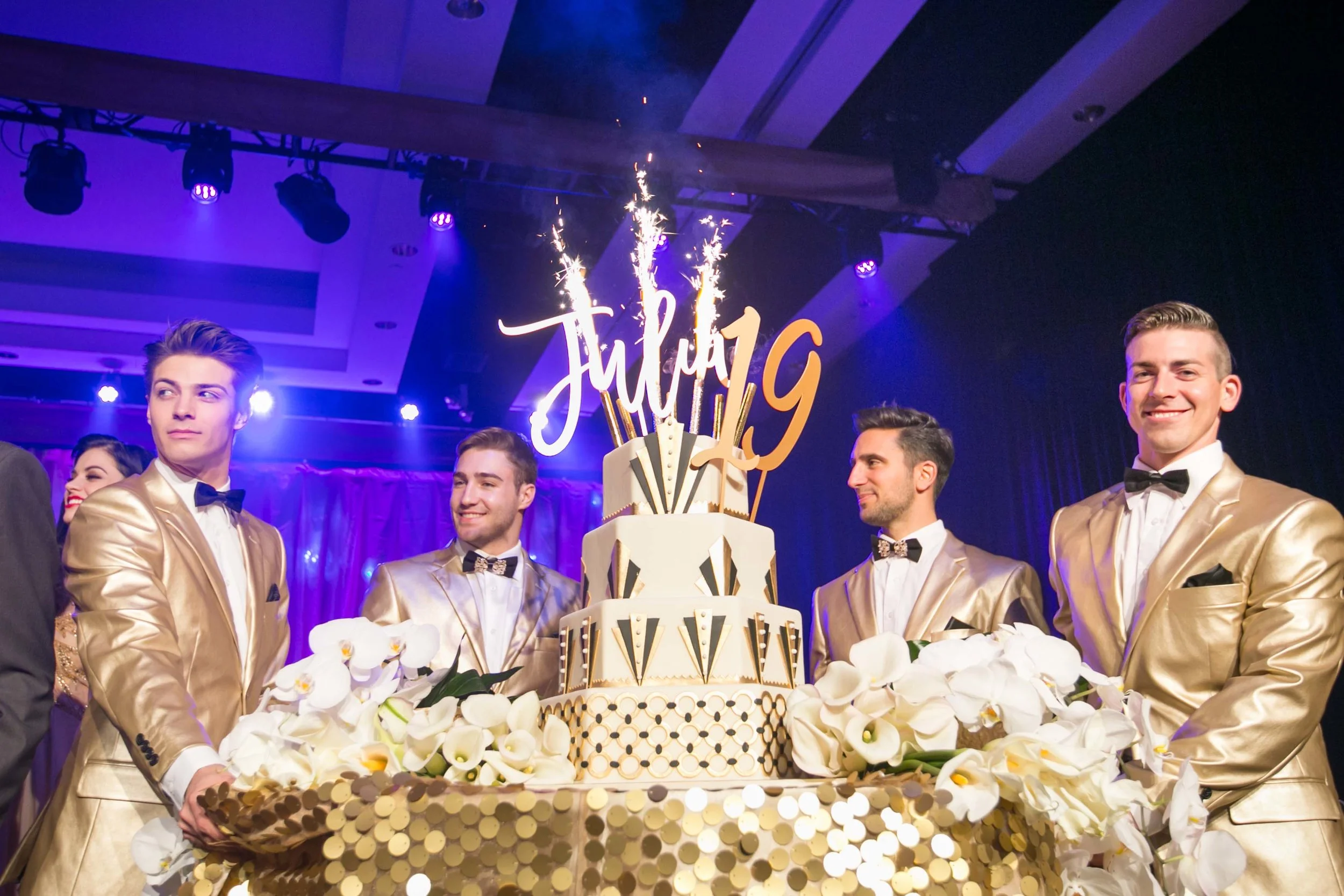 Green Velvet Gala — Iconic Event Studios