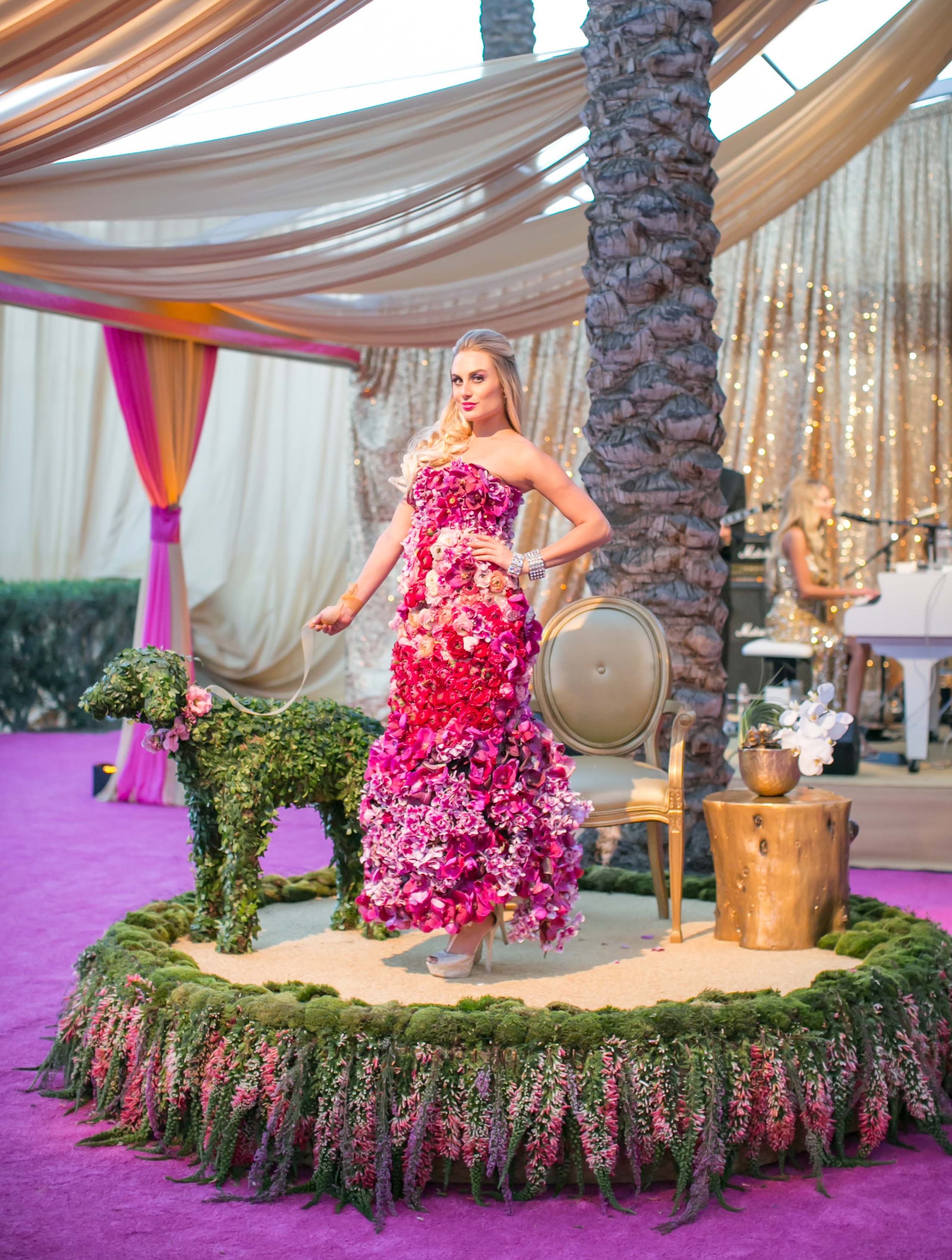 Cocktails in Rose — Iconic Event Studios