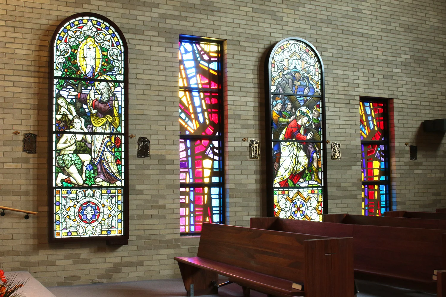 From Historic Pullman to the UIC Campus: Re-purposing Memorable Stained ...